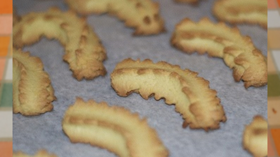 Italian Krumiri Biscotti | Hardcore Italians