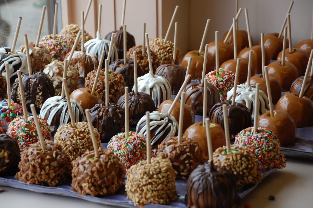 Nutella Candy Apples - Recipe | Hardcore Italians