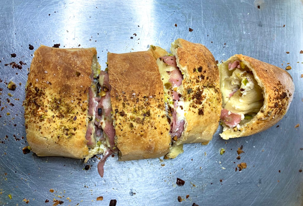 Baked Mortadella, Pistachio and Ricotta Rotolo - Recipe 🇮🇹 | Hardcore ...