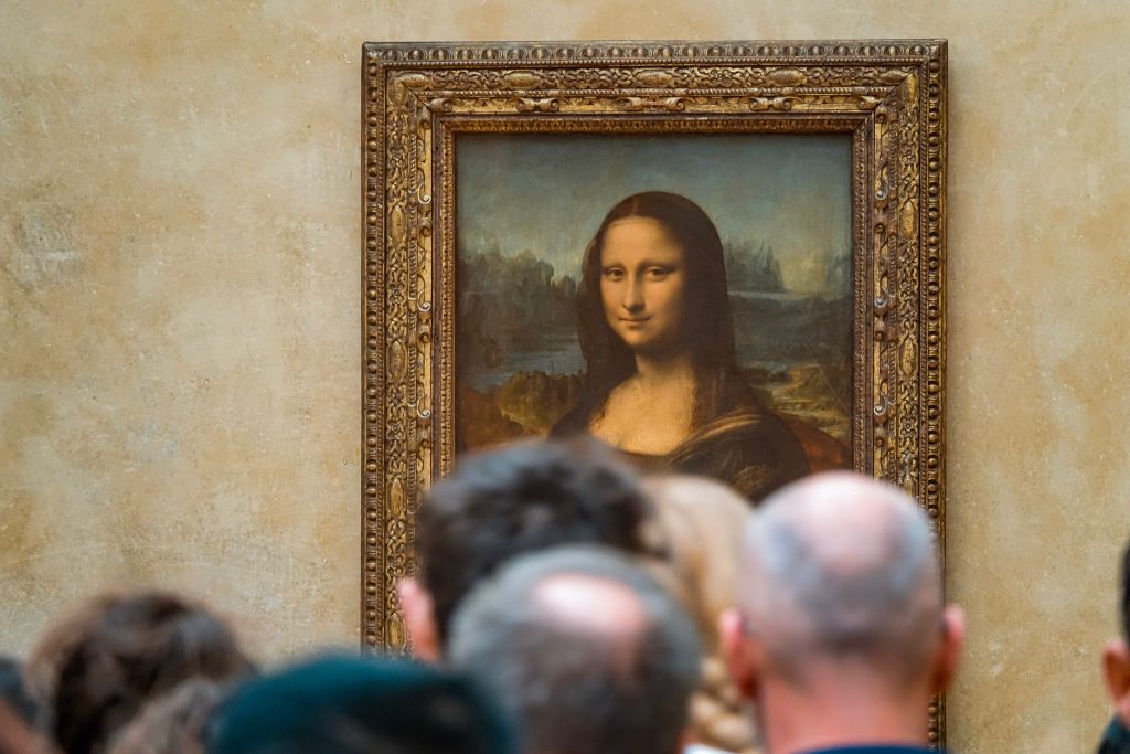 Secrets Revealed: Italian Historian Discovers Bridge in Mona Lisa's ...